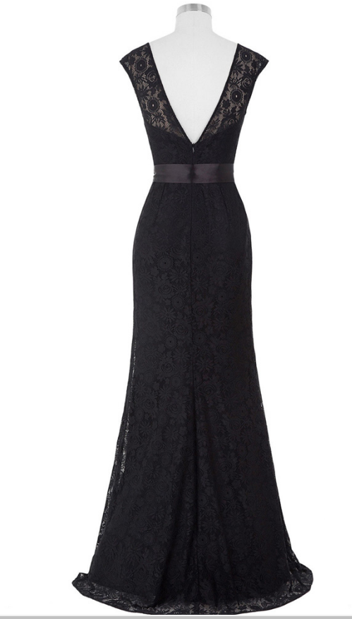 Kate Cass In The Mermaid's Evening Gown, The Bride With Her Long Mother ...