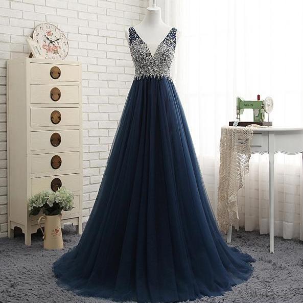 The New Elegant Long Evening Gown With A Formal Dinner Dress With A ...
