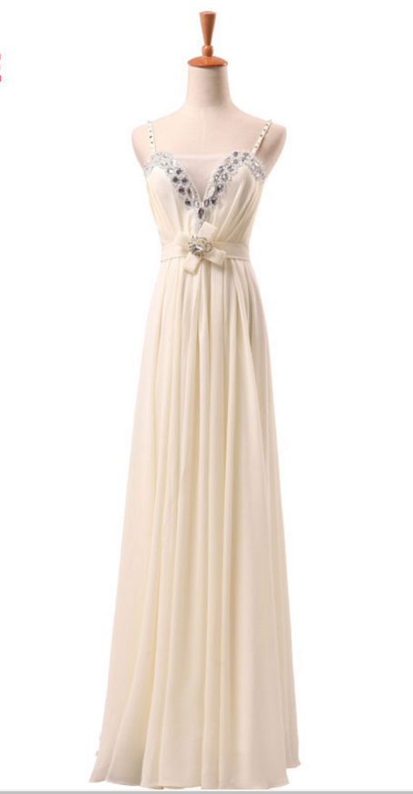 The Evening Gown Before The Crystal Evening Gown Of The Newly Arrived ...
