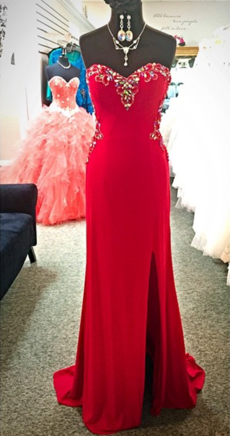 Red Floor Length Chiffon Prom Gown Featuring Sweetheart Beaded Bodice ...